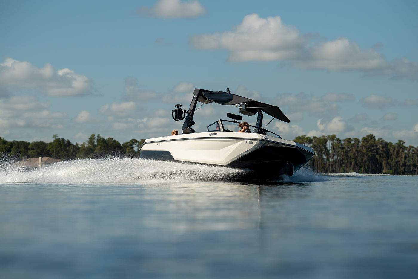 Nautique Wakesurf Boats for Sale Kentucky - Lake Cumberland Marine